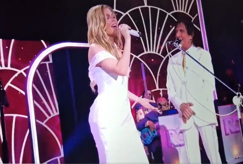 Luísa Sonza canta 'Chico' com Roberto Carlos no especial da TV Globo - Billboard Brasil