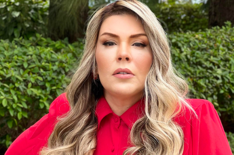 Simony retoma tratamento contra câncer no intestino: 'Mais dois anos ...