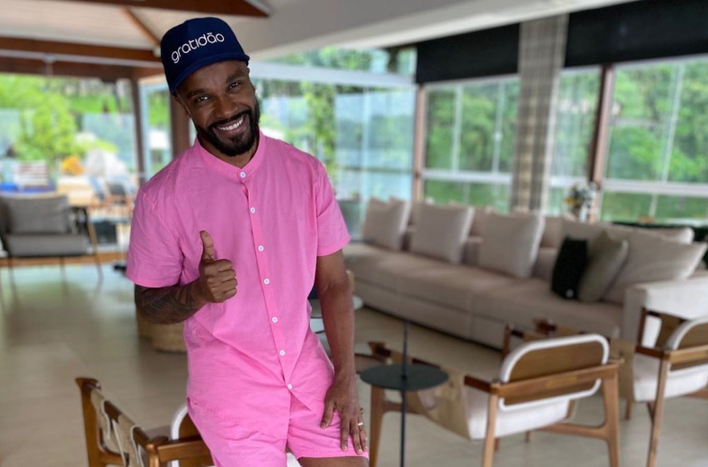 Mansão de R$ 16 milhões não é de Alexandre Pires, diz ex-empresário ...