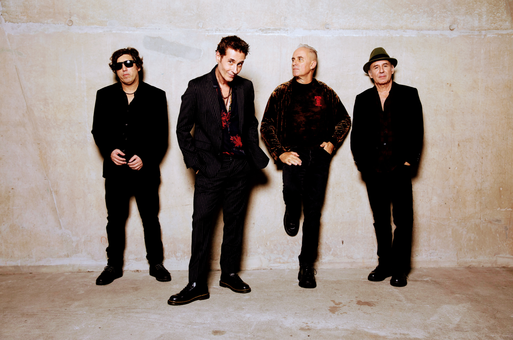 Capital Inicial anuncia último show de turnê dos 40 anos de carreira ...