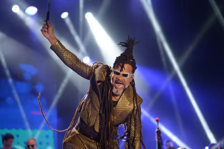 Veja o setlist de Ney, BaianaSystem, Daniela Mercury e mais no Rock in ...