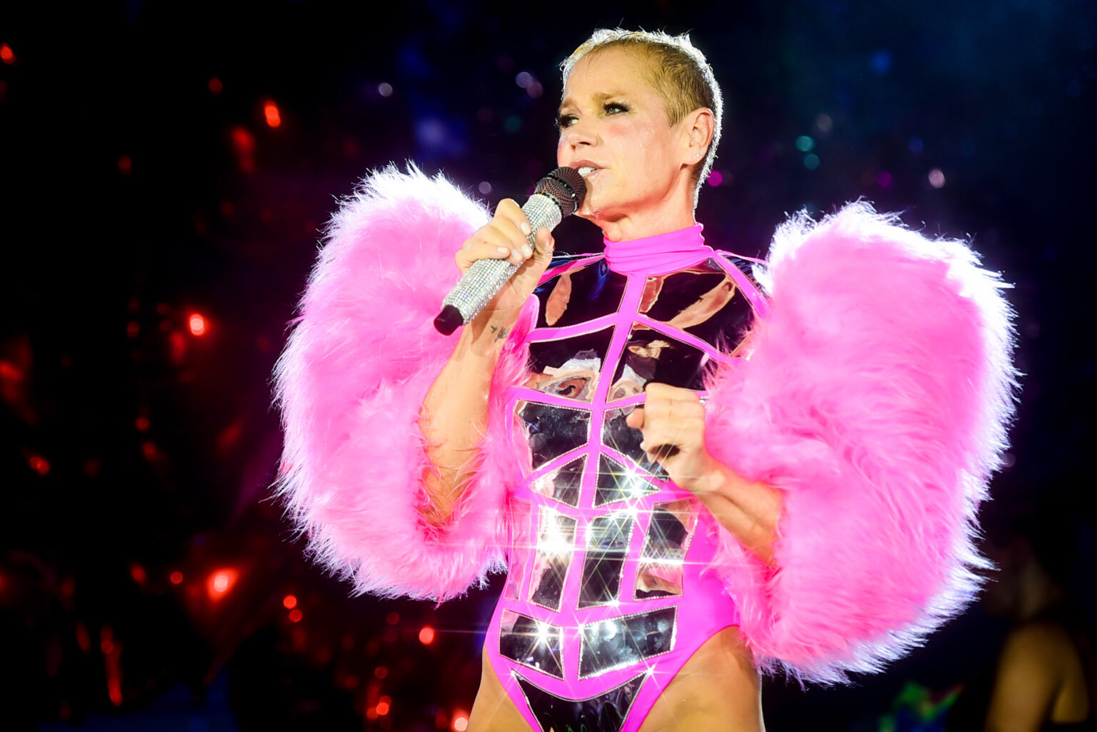 Xuxa anuncia show 'O Último Voo da Nave' no Maracanã; veja os pre