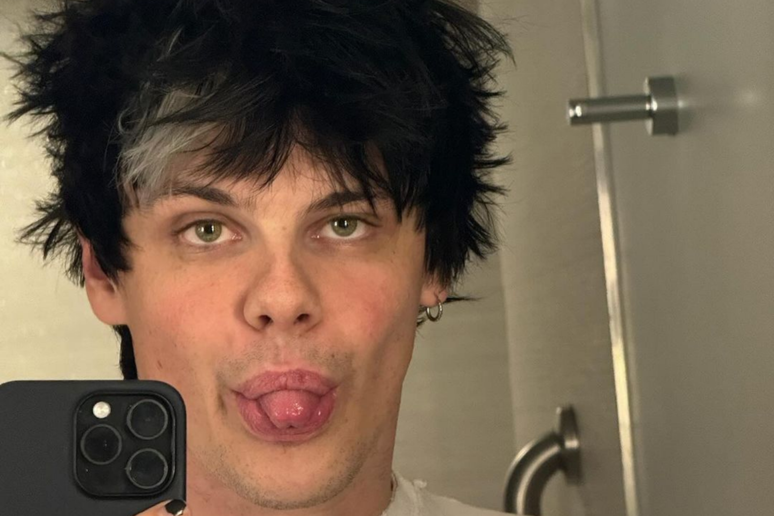 Yungblud cria seu próprio festival, conheça o Bludfest - Billboard Brasil