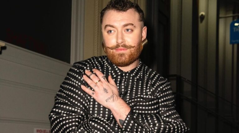 Sam Smith retorna ao Brasil bem diferente do que era