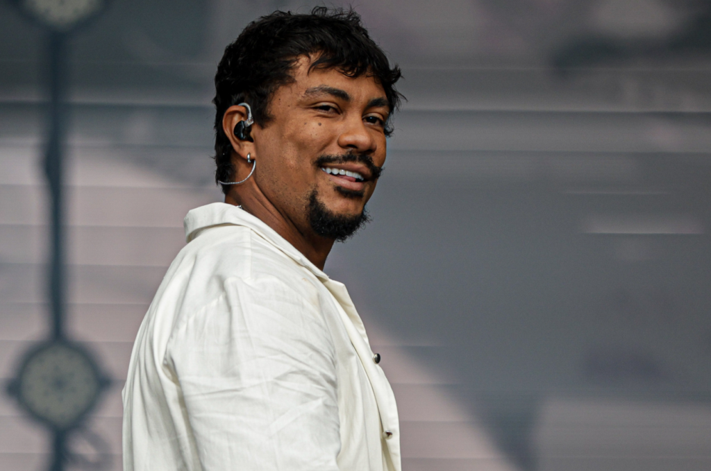 Xamã e Marília Mendonça têm a música mais tocada na história do Spotify ...