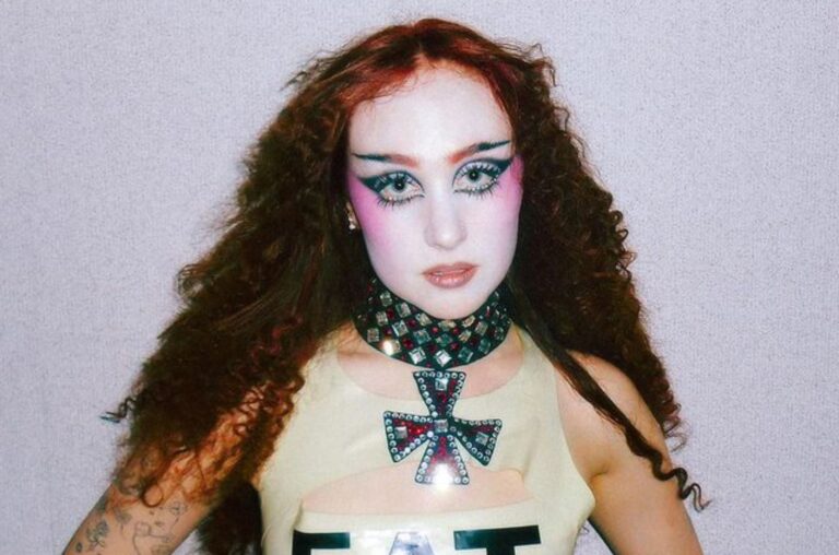 Conheça a revelação Chappell Roan, sensação no TikTok e nas paradas ...