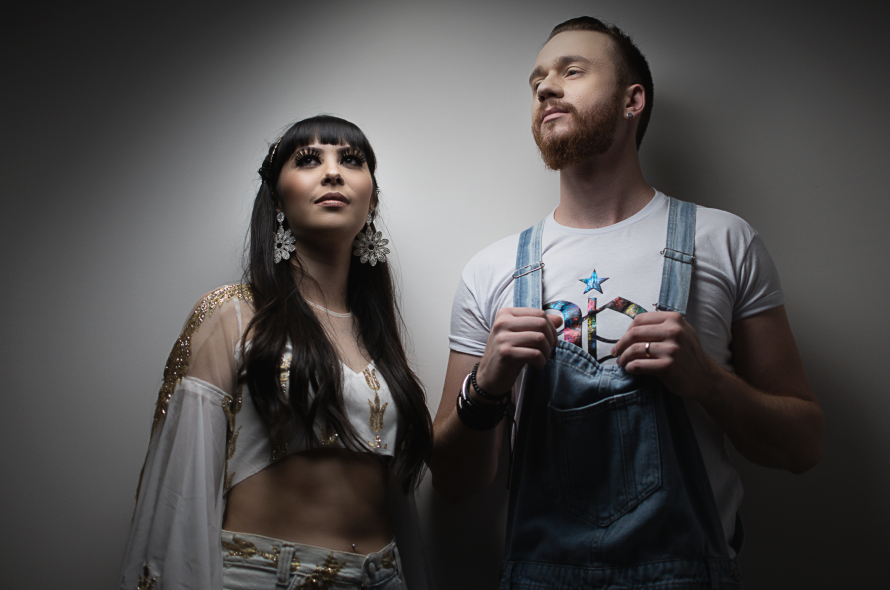 Duo brasileiro faz parceria com grupo de jpop fã de Anitta e Kevinho ...